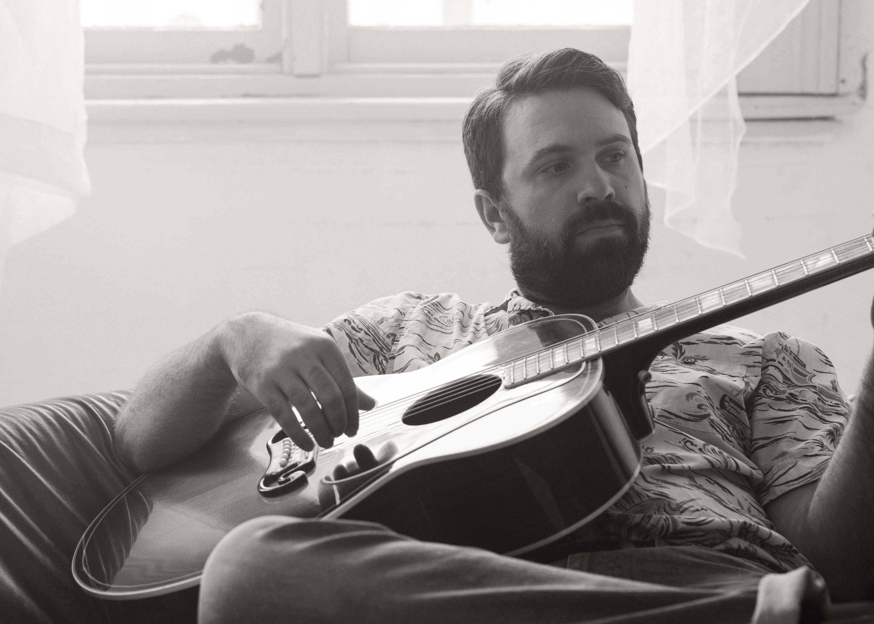 NEW MUSIC: Sam Newton – Ground Me | POST TO WIRE